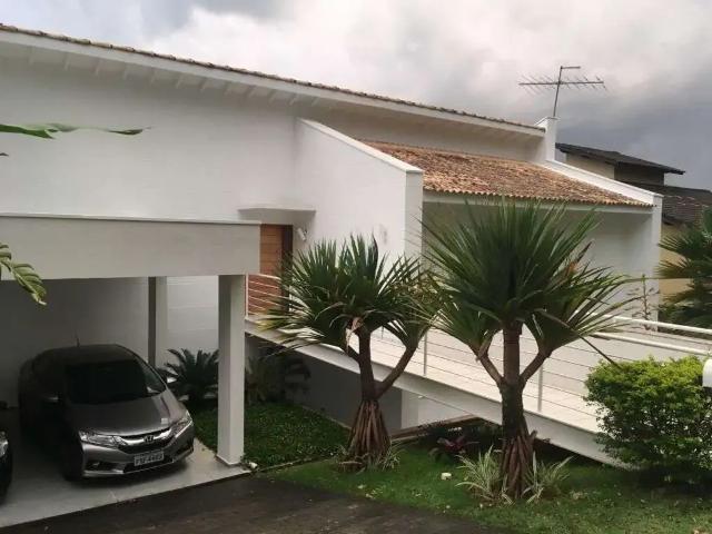 Casa / Sobrado em Condomínio para Venda em Jandira/SP Granja Viana 4 Quartos
