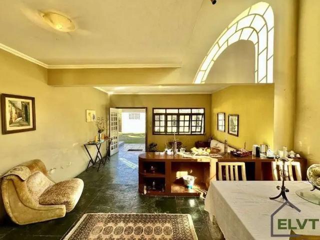 Casa / Sobrado em Condomínio para Venda em Jandira/SP Jardim do Golf I 3 Quartos