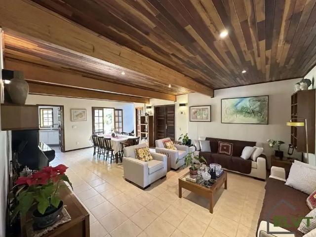 Casa / Sobrado em Condomínio para Venda em Jandira/SP Jardim do Golf I 3 Quartos