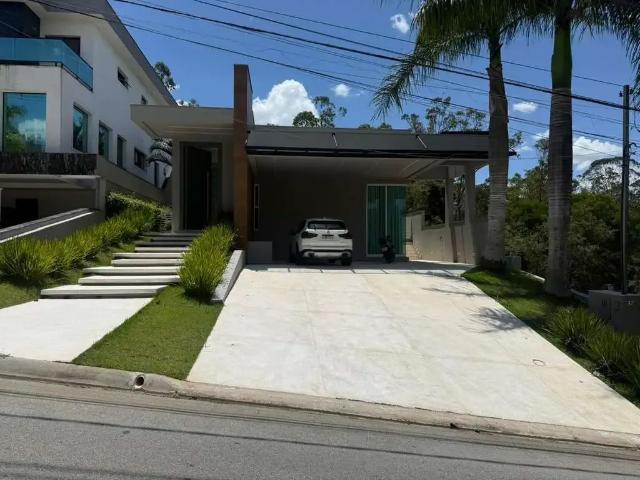 Casa / Sobrado em Condomínio para Venda em Jandira/SP Jardim do Golf I 3 Quartos