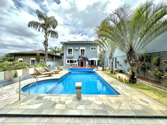 Casa / Sobrado em Condomínio para Venda em Jandira/SP Jardim do Golf I 3 Quartos