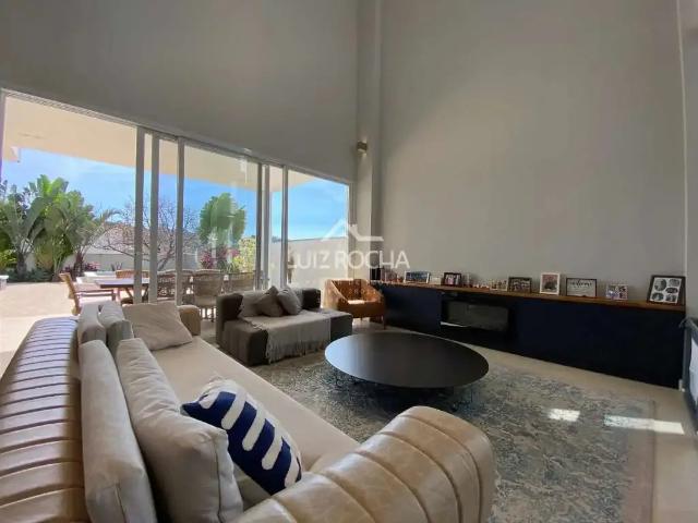 Casa / Sobrado em Condomínio para Venda em Jandira/SP Jardim do Golf I 4 Quartos