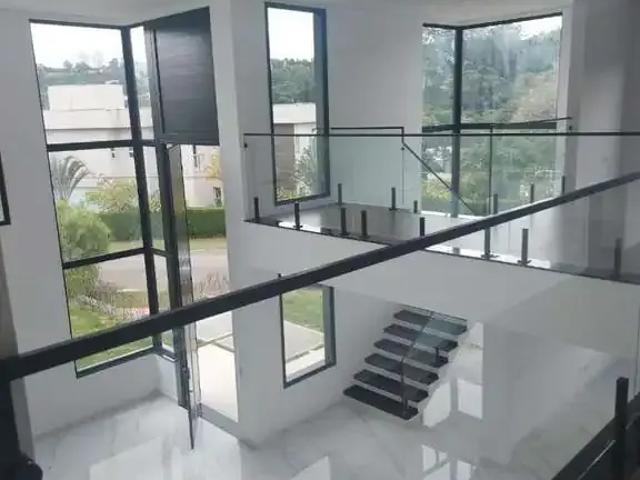 Casa / Sobrado em Condomínio para Venda em Jandira/SP Jardim do Golf I 5 Quartos