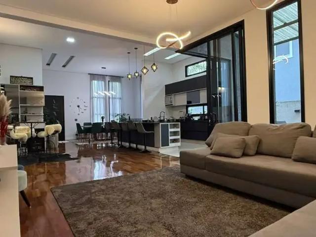 Casa / Sobrado em Condomínio para Venda em Jandira/SP Jardim do Golf I 5 Quartos