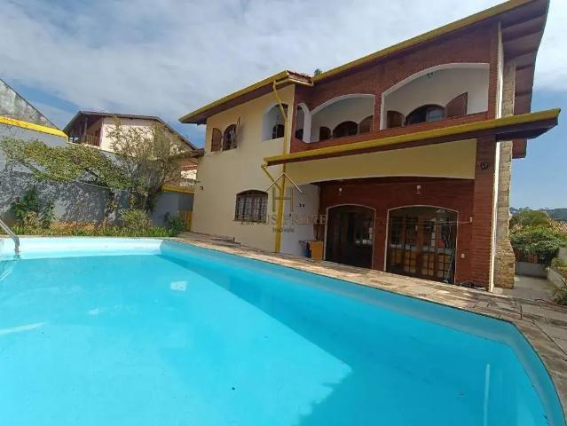 Casa / Sobrado em Condomínio para Venda em Jandira/SP Jardim do Golf I 5 Quartos