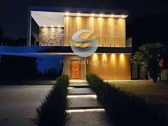 Casa / Sobrado em Condomínio para Venda em Jandira/SP Jardim do Golf I 5 Quartos