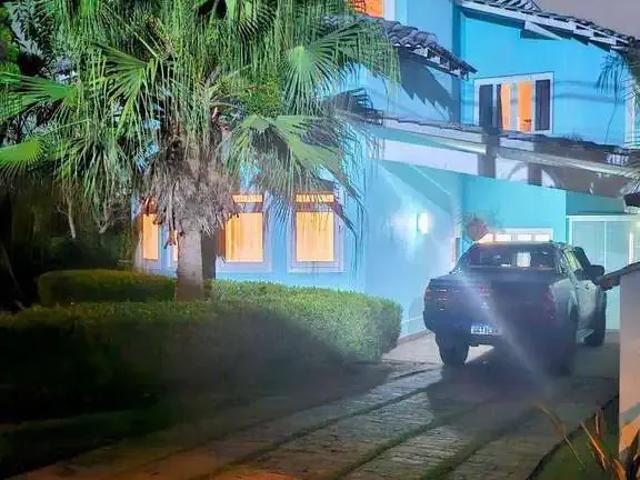 Casa / Sobrado em Condomínio para Venda em Jandira/SP Nova Higienópolis 4 Quartos