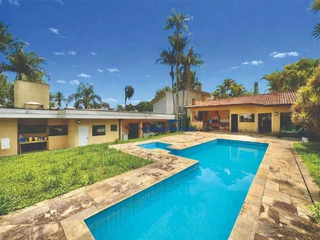 Casa / Sobrado em Condomínio para Venda em Jandira/SP Nova Higienópolis 5 Quartos