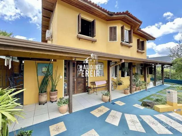 Casa / Sobrado em Condomínio para Venda em Jandira/SP Nova Higienópolis 3 Quartos