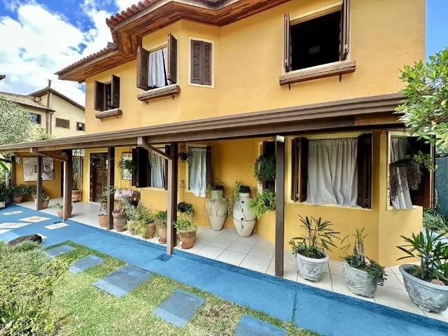 Casa / Sobrado em Condomínio para Venda em Jandira/SP Nova Higienópolis 3 Quartos
