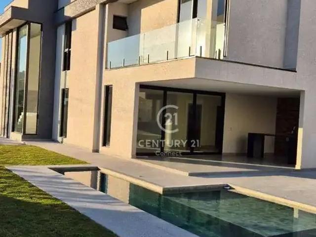 Casa / Sobrado em Condomínio para Venda em Jandira/SP Reserva Santa Maria 4 Quartos