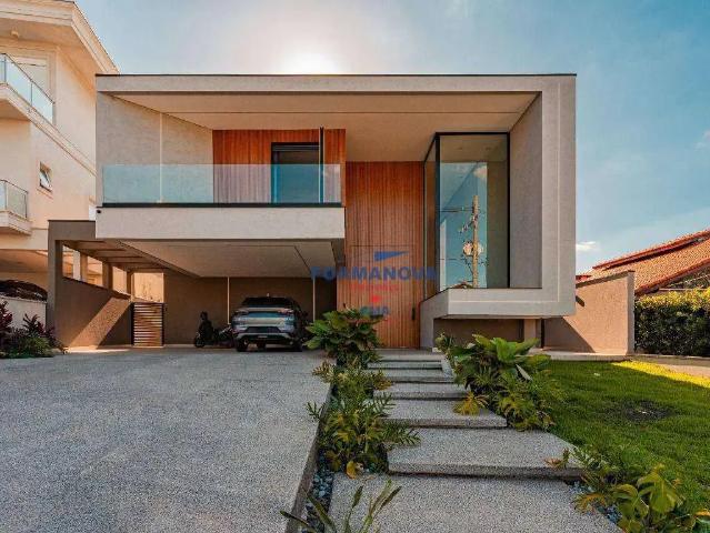 Casa / Sobrado em Condomínio para Venda em Jandira/SP Reserva Santa Maria 5 Quartos