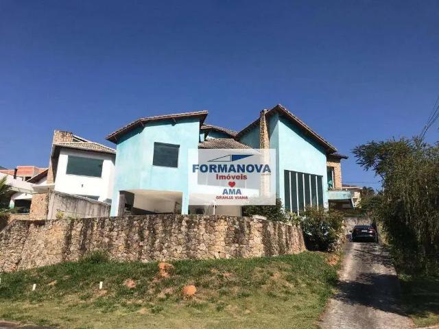 Casa / Sobrado em Condomínio para Venda em Jandira/SP Reserva Santa Maria 6 Quartos