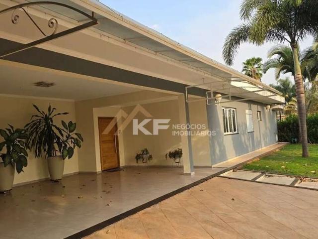 Casa / Sobrado em Condomínio para Venda em Jardinópolis/SP Centro 4 Quartos