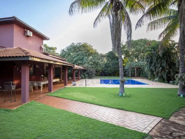 Casa / Sobrado em Condomínio para Venda em Jardinópolis/SP Condomínio Village I 5 Quartos