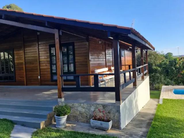 Casa / Sobrado em Condomínio para Venda em Joanópolis/SP Condomínio Porto Danalis 4 Quartos