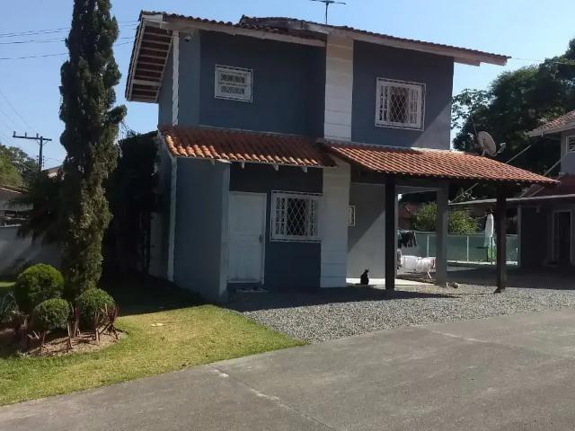 Casa / Sobrado em Condomínio para Venda em Joinville/SC Nova Brasília 3 Quartos