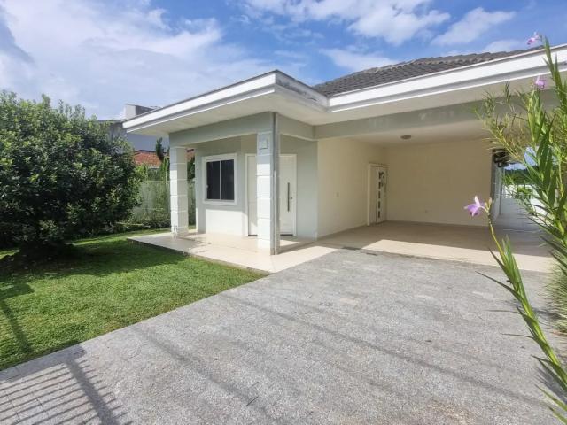 Casa / Sobrado em Condomínio para Venda em Joinville/SC Nova Brasília 3 Quartos