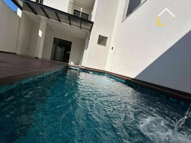Casa / Sobrado em Condomínio para Venda em Joinville/SC América 3 Quartos