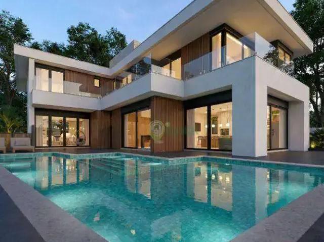 Casa / Sobrado em Condomínio para Venda em Joinville/SC América 5 Quartos
