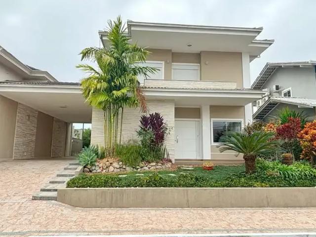 Casa / Sobrado em Condomínio para Venda em Joinville/SC Boa Vista 4 Quartos