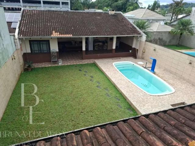 Casa / Sobrado em Condomínio para Venda em Joinville/SC Glória 4 Quartos