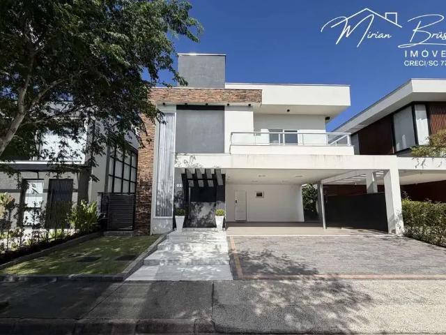 Casa / Sobrado em Condomínio para Venda em Joinville/SC Glória
