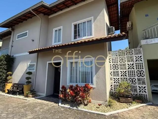 Casa / Sobrado em Condomínio para Venda em Joinville/SC Glória 3 Quartos