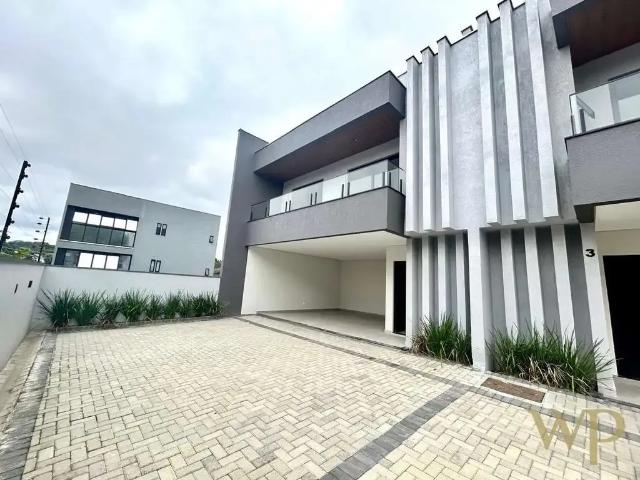 Casa / Sobrado em Condomínio para Venda em Joinville/SC Glória 3 Quartos