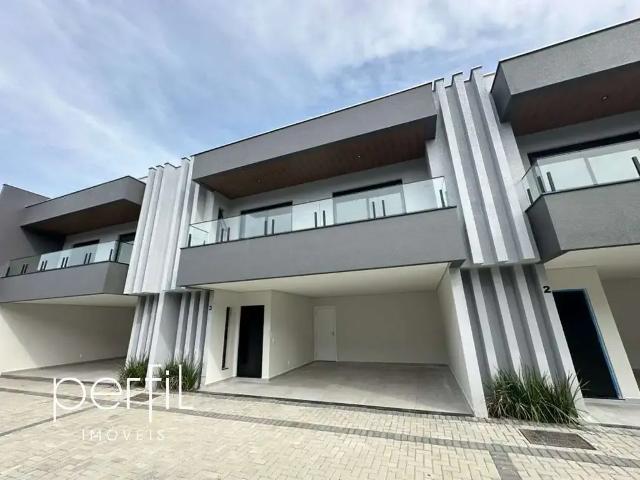 Casa / Sobrado em Condomínio para Venda em Joinville/SC Glória 3 Quartos