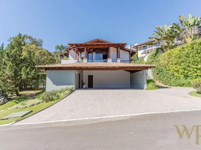 Casa / Sobrado em Condomínio para Venda em Joinville/SC Glória 3 Quartos