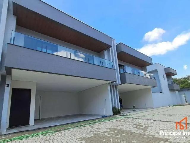 Casa / Sobrado em Condomínio para Venda em Joinville/SC Glória 3 Quartos