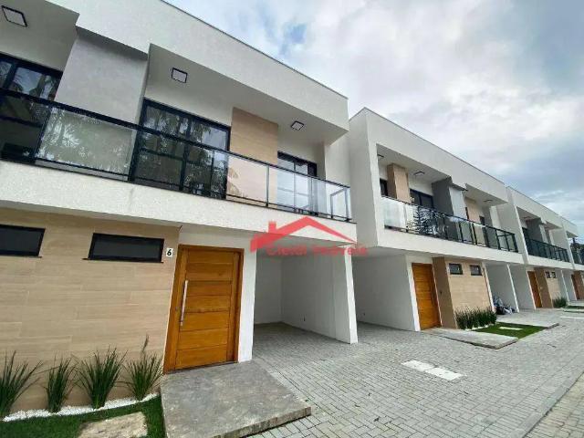 Casa / Sobrado em Condomínio para Venda em Joinville/SC Glória 3 Quartos