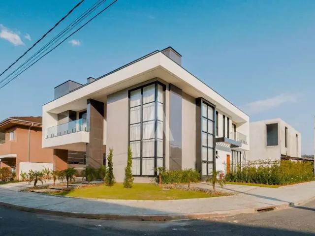 Casa / Sobrado em Condomínio para Venda em Joinville/SC Pirabeiraba 4 Quartos