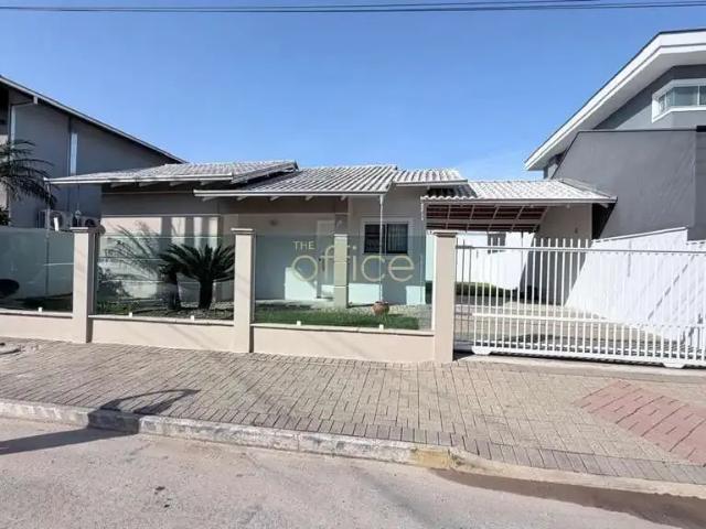 Casa / Sobrado em Condomínio para Venda em Joinville/SC Vila Nova 3 Quartos