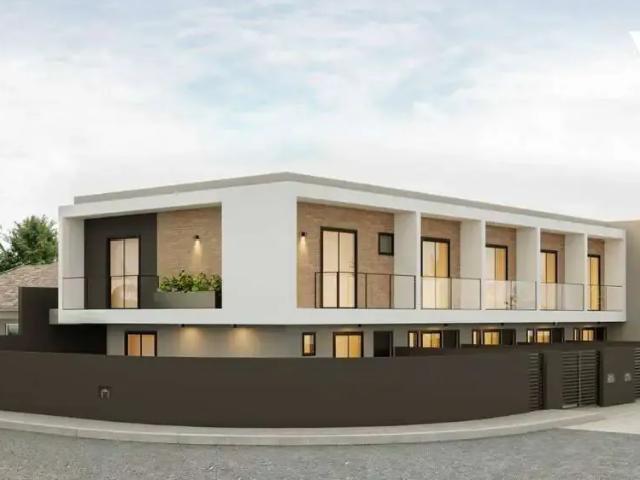 Casa / Sobrado em Condomínio para Venda em Joinville/SC Vila Nova 3 Quartos