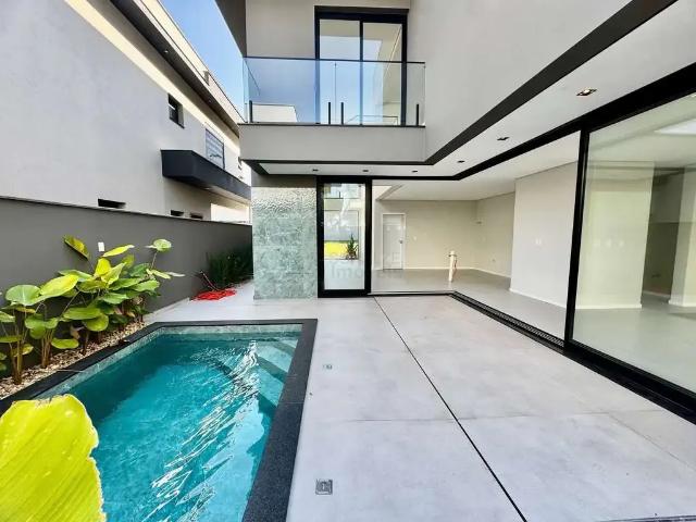 Casa / Sobrado em Condomínio para Venda em Joinville/SC Vila Nova 3 Quartos
