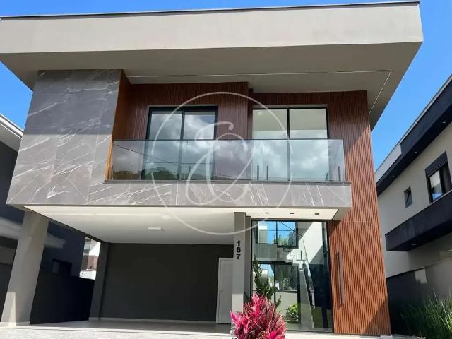 Casa / Sobrado em Condomínio para Venda em Joinville/SC Vila Nova 3 Quartos