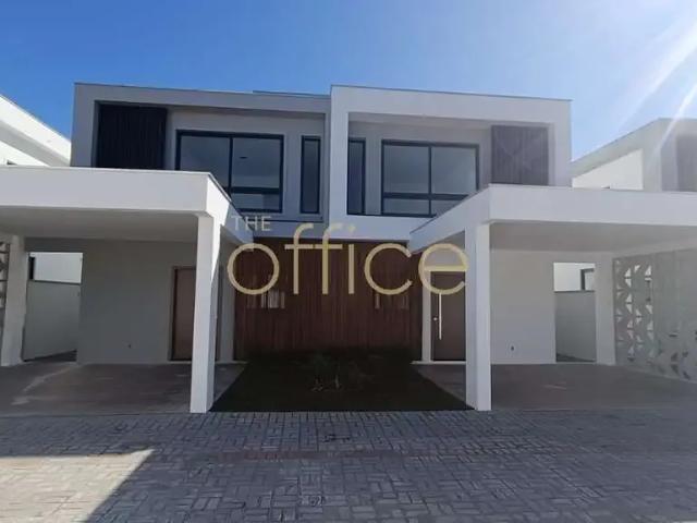 Casa / Sobrado em Condomínio para Venda em Joinville/SC Vila Nova 3 Quartos