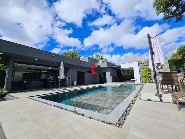 Casa / Sobrado em Condomínio para Venda em Lagoa Santa/MG Condado Bouganville 5 Quartos