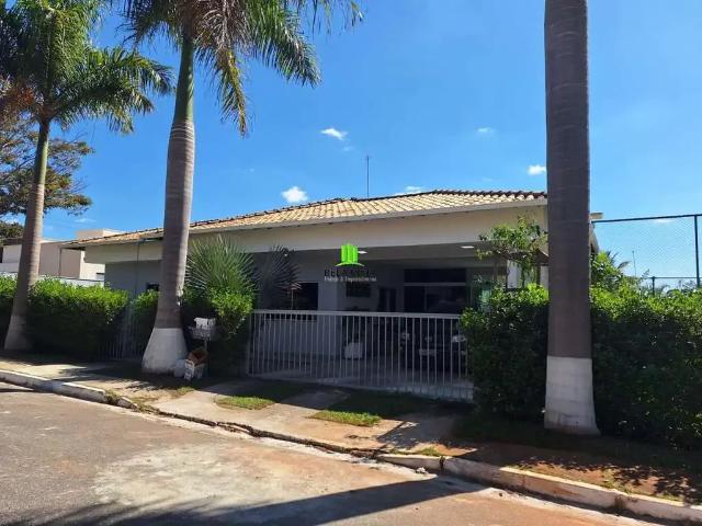 Casa / Sobrado em Condomínio para Venda em Lagoa Santa/MG Campos da Liberdade 4 Quartos