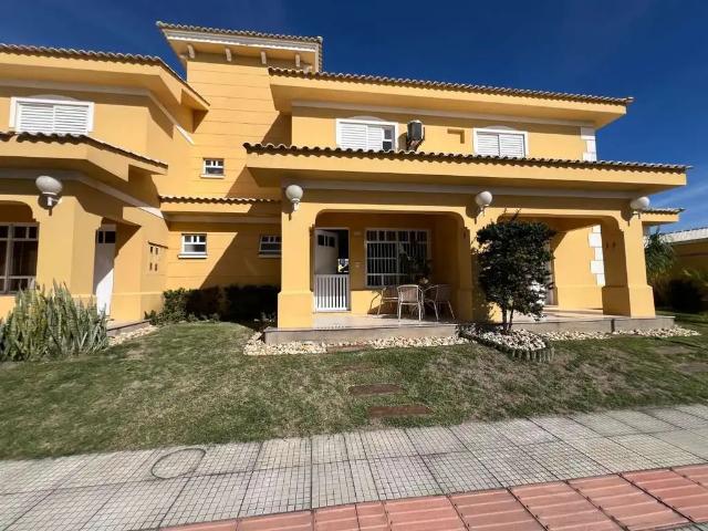 Casa / Sobrado em Condomínio para Venda em Laguna/SC Praia do GI 2 Quartos