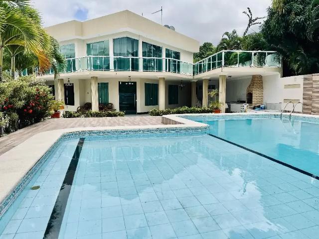 Casa / Sobrado em Condomínio para Venda em Lauro de Freitas/BA Vilas do Atlantico 7 Quartos
