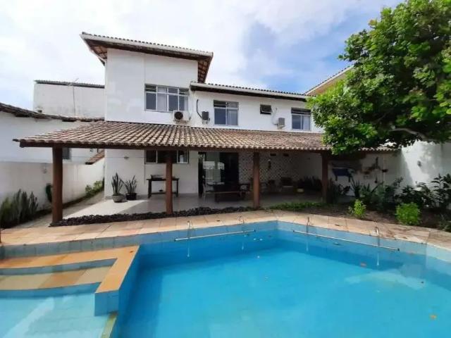 Casa / Sobrado em Condomínio para Venda em Lauro de Freitas/BA Vilas do Atlantico 4 Quartos