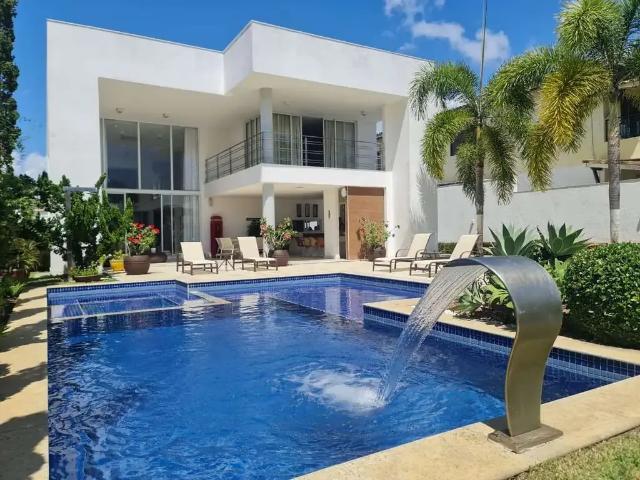 Casa / Sobrado em Condomínio para Venda em Lauro de Freitas/BA Vilas do Atlantico 5 Quartos