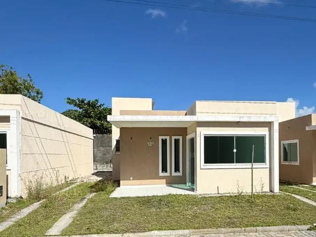 Casa / Sobrado em Condomínio para Venda em Lauro de Freitas/BA Abrantes 2 Quartos