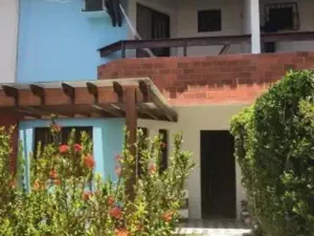 Casa / Sobrado em Condomínio para Venda em Lauro de Freitas/BA Buraquinho 3 Quartos