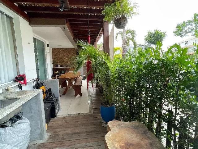 Casa / Sobrado em Condomínio para Venda em Lauro de Freitas/BA Buraquinho 3 Quartos