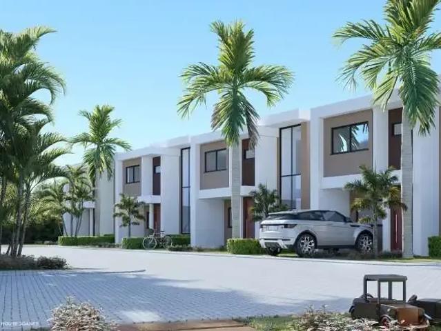Casa / Sobrado em Condomínio para Venda em Lauro de Freitas/BA Buraquinho 3 Quartos