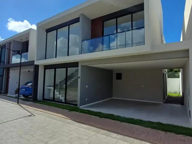 Casa / Sobrado em Condomínio para Venda em Lauro de Freitas/BA Buraquinho 4 Quartos